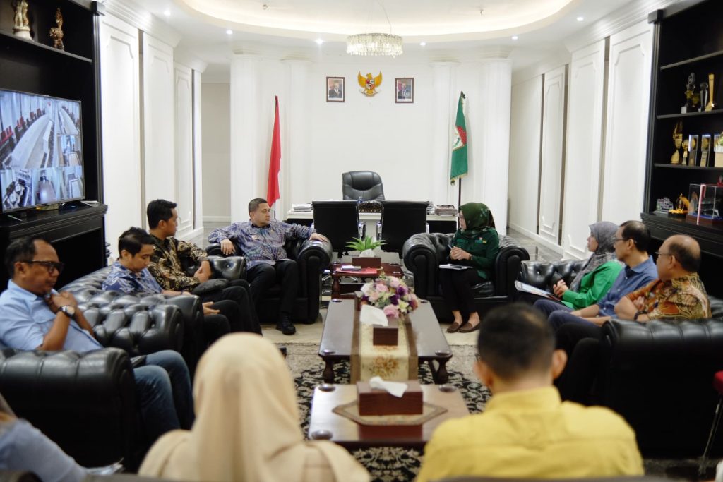 Wali Kota Makassar Terima BPPW Sulsel, Bahas Pengelolaan IPAL Losari - Portal Resmi Pemerintah ...